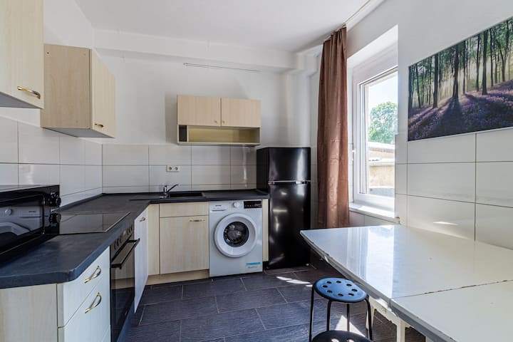 Wohnung In Rötha Für Handwerker - Borna
