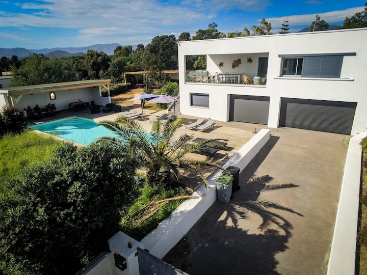 Sasha - Villa Piscine Chauffée - Cœur De Porticcio - Ajaccio