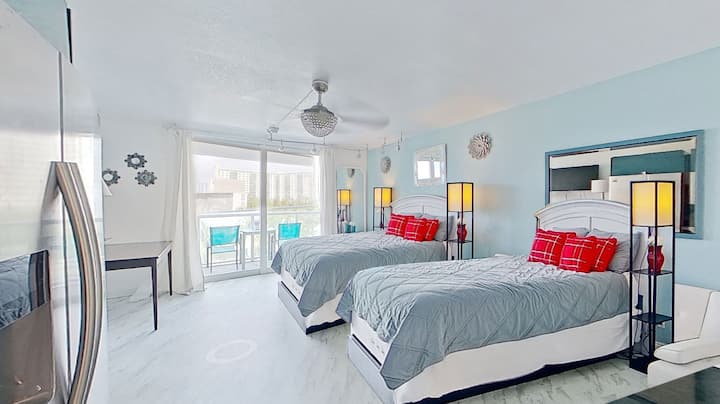 Resort De Praia Beira Mar Com Piscina, 2 Camas - Sunny Isles Beach