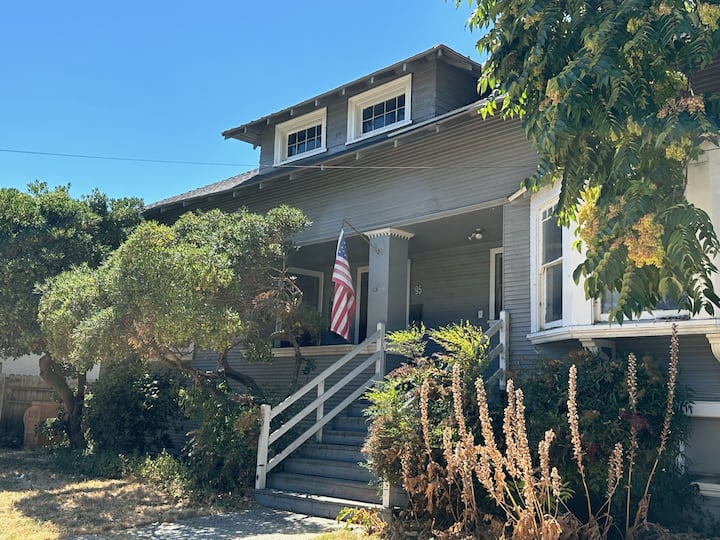 Nice Entire 1 Bed Unit - San Pedro Square - San Jose