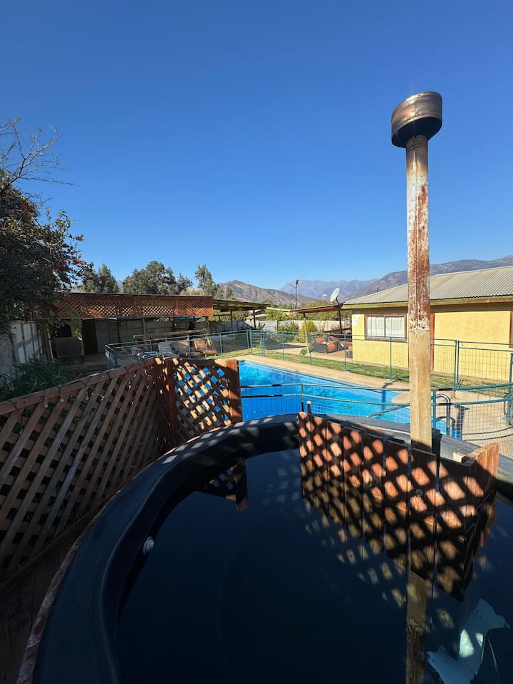 Doña Juanita En Olmué
Cabaña 3 "El Quillai" - Limache