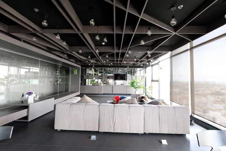 Thebase Big Balcony 18f & Infinity Pool (한국인) - Pattaya City