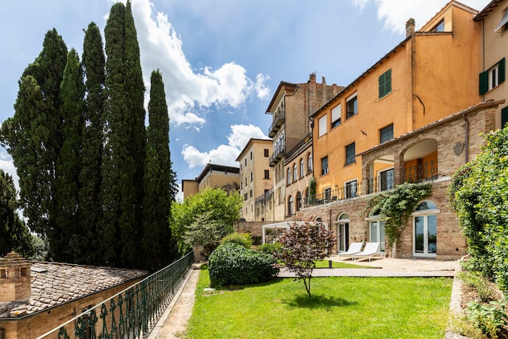 Suite Esclusiva Con Giardino Segreto · Vista Laghi - Montepulciano