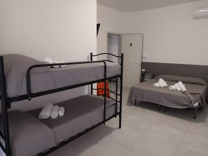 Villa 3 Cancelli Guest House Camera X 4 - Scauri