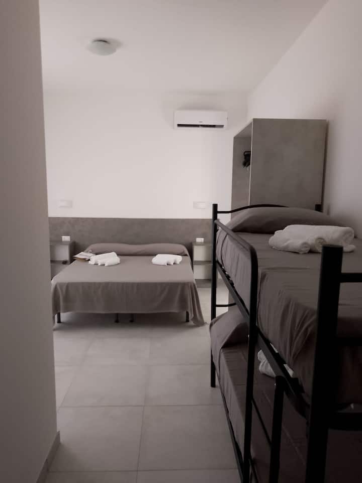 Villa 3 Cancelli Guest House Camera X 4 - Scauri