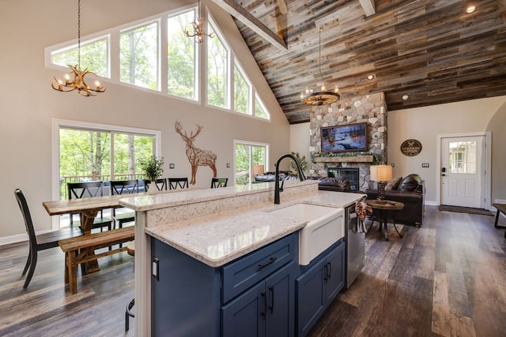6br | 5 King | Bunk | 8 Bath | Platinum Pool Pass! - Massanutten, VA