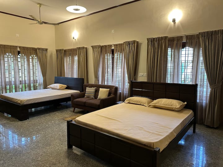 Vasathi Room 1 - Thiruvalla