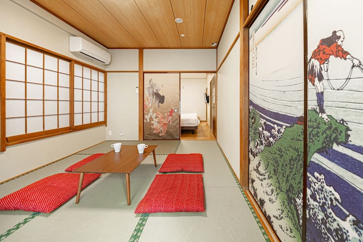 浅草寺まで徒歩3分。最大16名様収容。和の趣を楽しみながら、浅草寺の魅力に触れる旅をお楽しめます。 - Asakusa