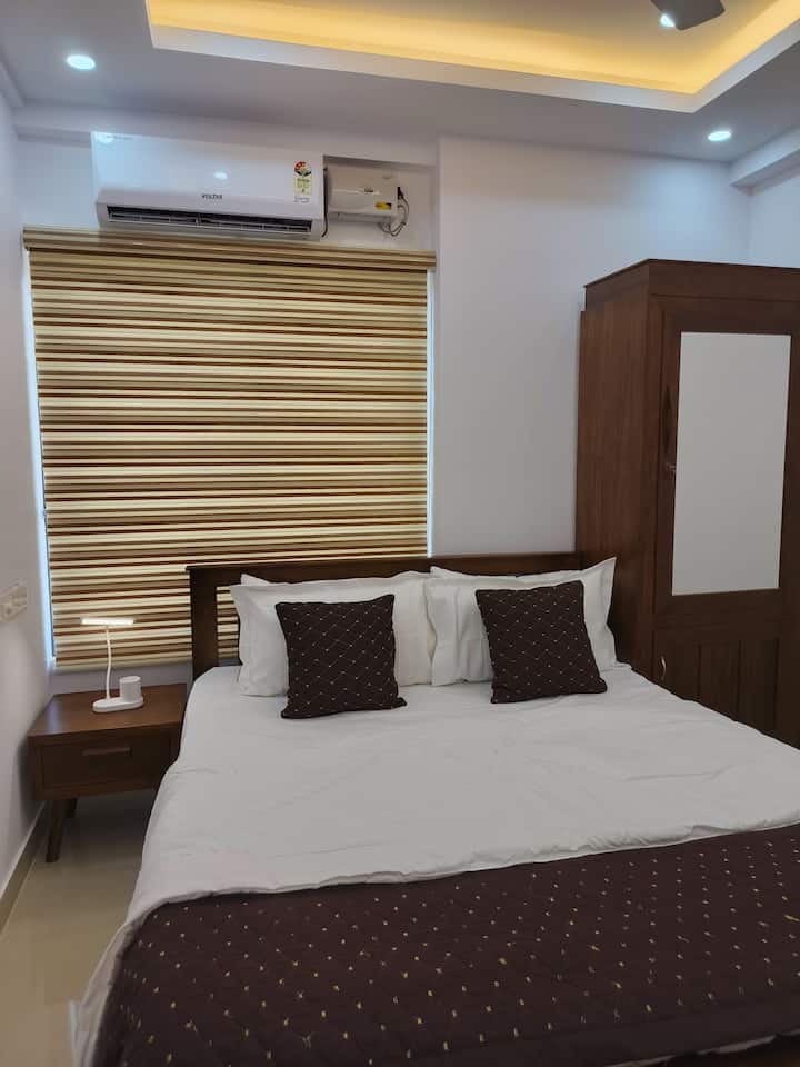 Posh 1 Bhk Apartment With Temple View In Guruvayur - Guruvayur