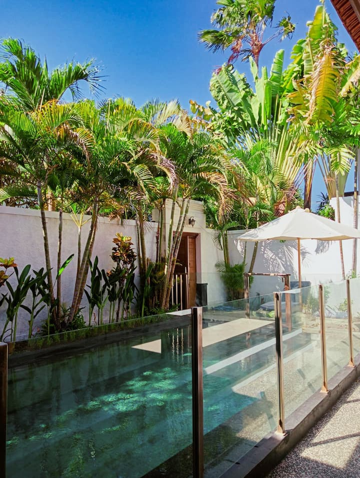 Glistenup Villa Beach Side Sanur - Sanur