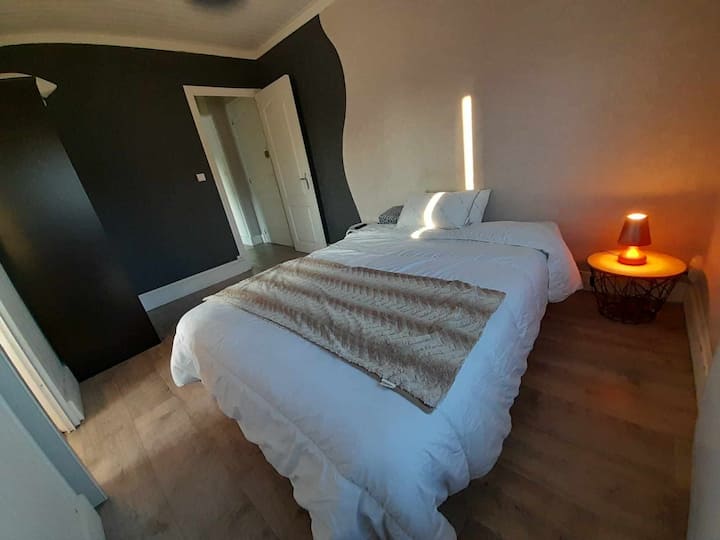 Studio Bis Proche Psa Sochaux Etupes Ref Sx20 2d - Montbéliard