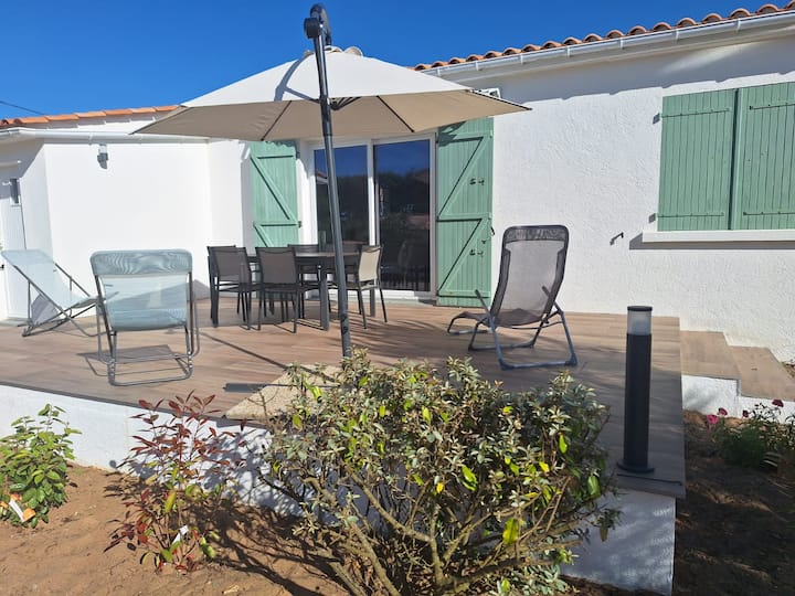 Maison Avec Jardin, Plage à 500m - Vendée
