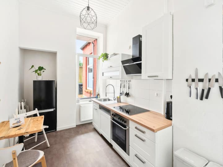 Salz&wind
Zentral, Frisch Saniert, 24/7 Check-in! - Kiel