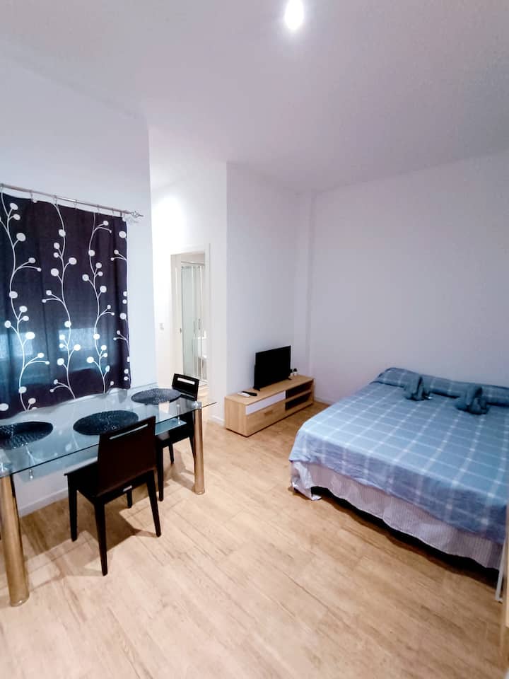 Acogedor Apartamento Ba,plaza De Toros - Alicante (Alacant)