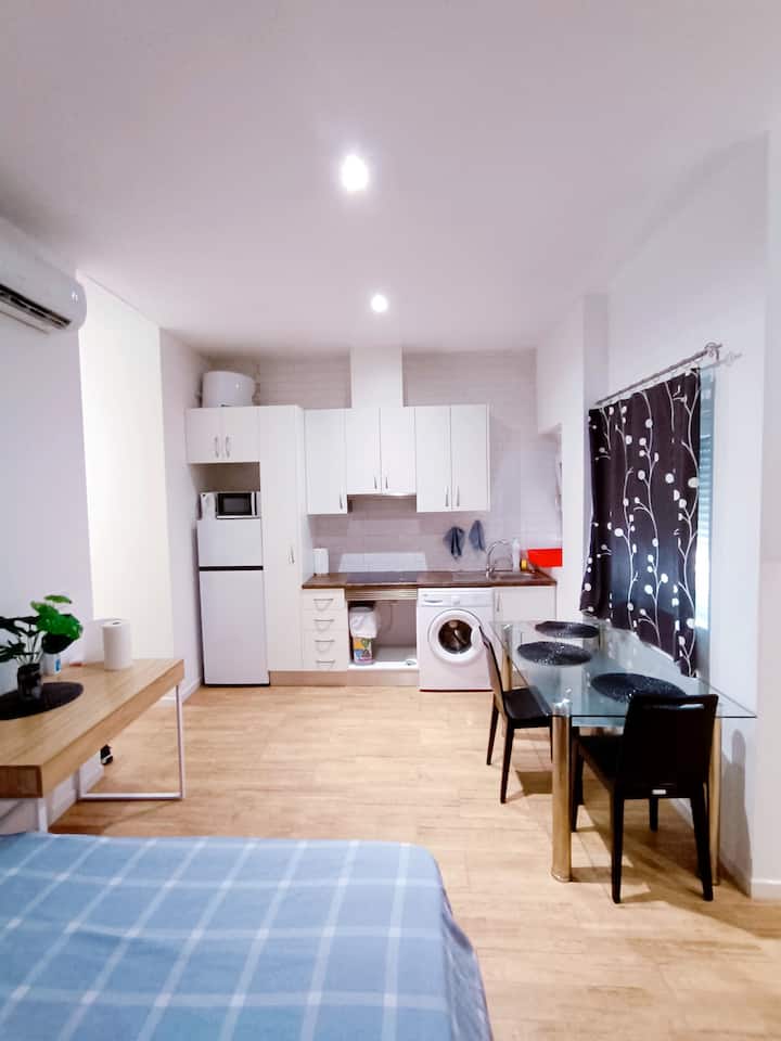 Acogedor Apartamento Ba,plaza De Toros - Alicante