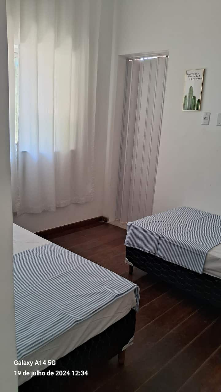 Cs 02 - Kitnet Próxima Centro - Fácil Deslocamento - Belo Horizonte