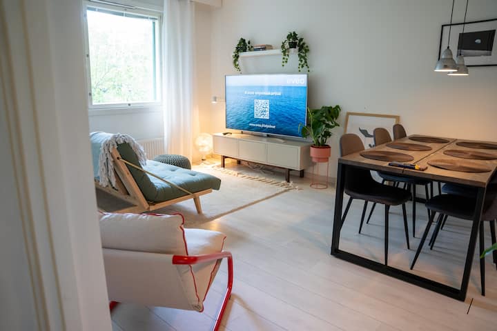 Flat With All Essentials, Great Location, Parking - Helsinki