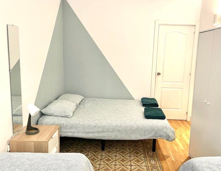 Room In Center Near Beach - La Barceloneta