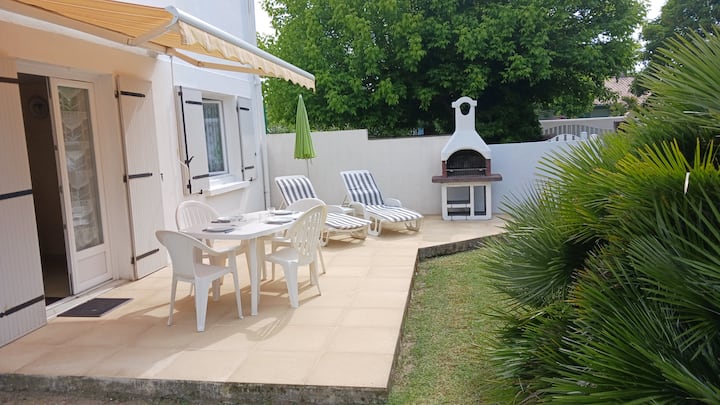 Appart.2* Jardin - Parking Privé - 50m Mer/plage - Ronce-les-Bains