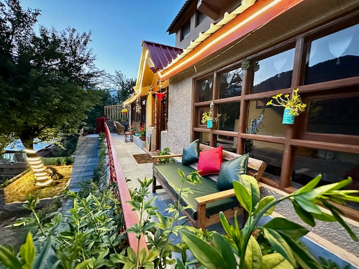 Cozy Green Room With Boho Interiors - Manali