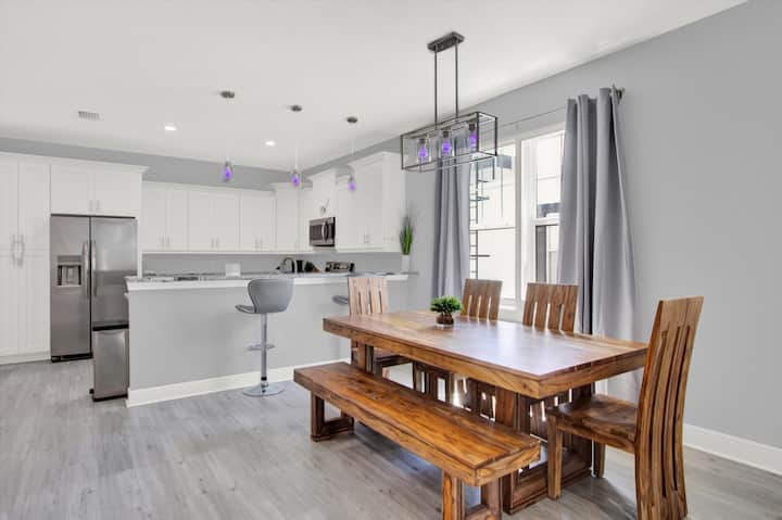 Lively Soho Luxury Townhome In Hyde Park! - Tampa, FL