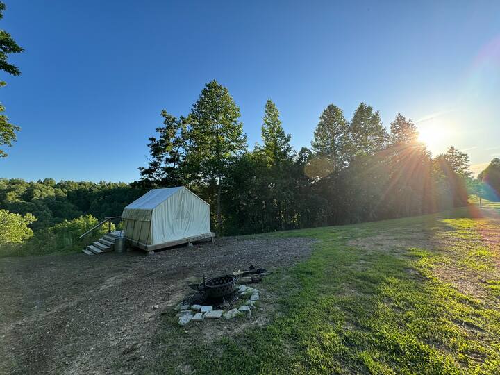 Scenic Farm Stay- Nearby Hiking & Waterfalls -L - Silver Point, TN