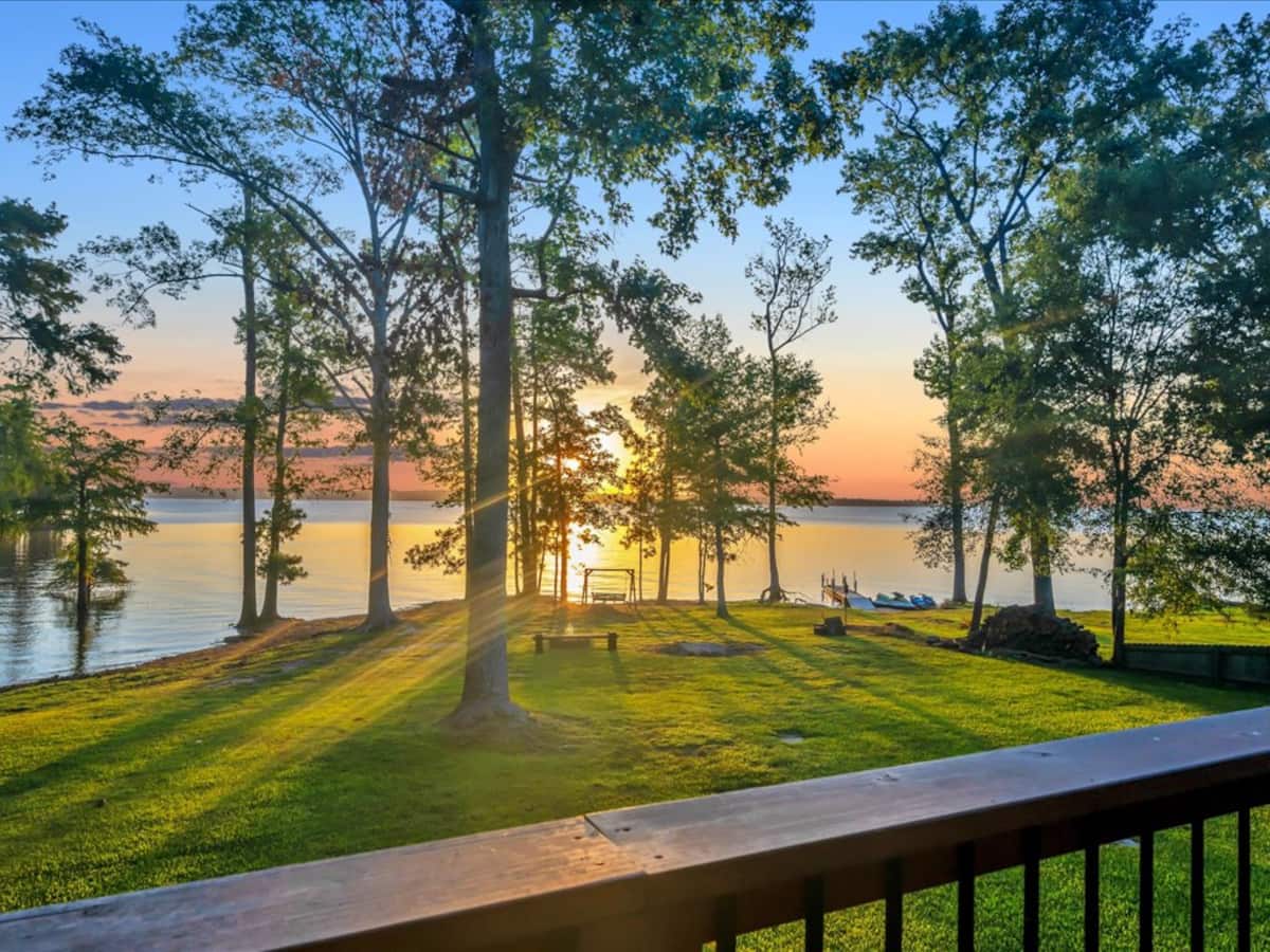 Lake Sam Rayburn Vacation Rentals & Homes - Texas, United States | Airbnb