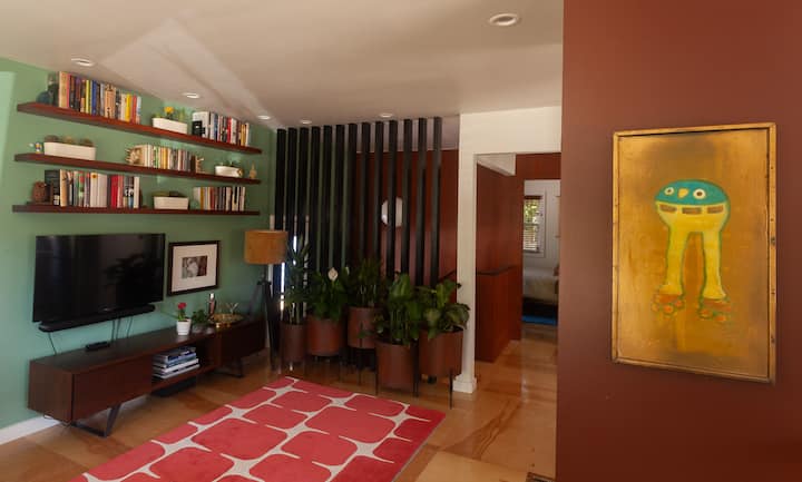 Stylish 2-bed Pet-friendly House Near Max Line - Portland, OR