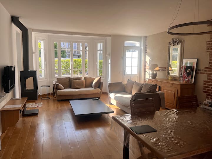 Maison ,  Centre  4 Chambres, 2 Salles De Bain - Trouville-sur-Mer