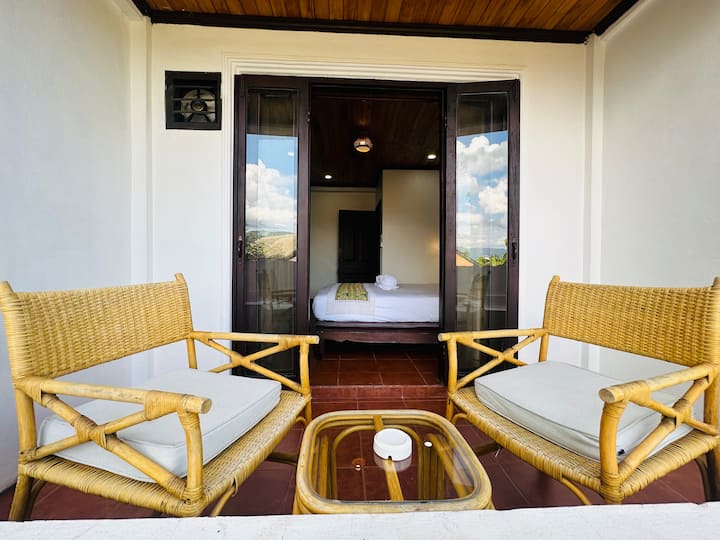 Double Ground Floor With Terrace At Kosy Villa - Luang Prabang