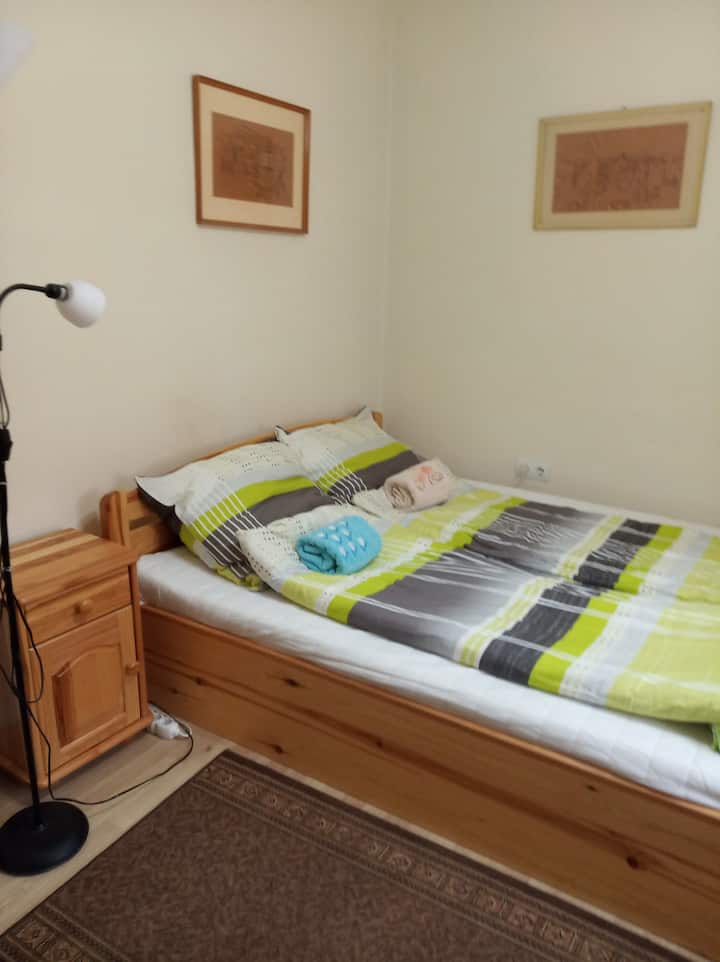 Comfortable Room2 Near Motorway M7 - Székesfehérvár