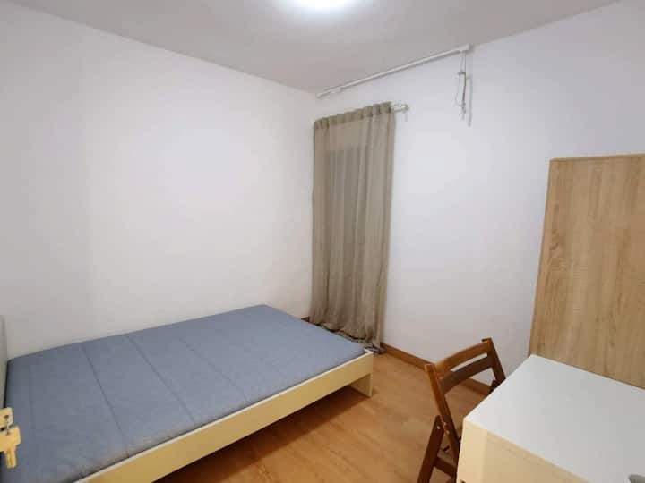 Habitación "B" Doble Cerca De Plaza De España - Barcelona