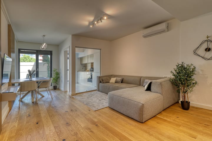 2bd Central Modern Gem - Bucarest