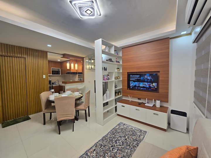 Compostela Guest House W/ Car Park, Wifi, &Netflix - Compostela