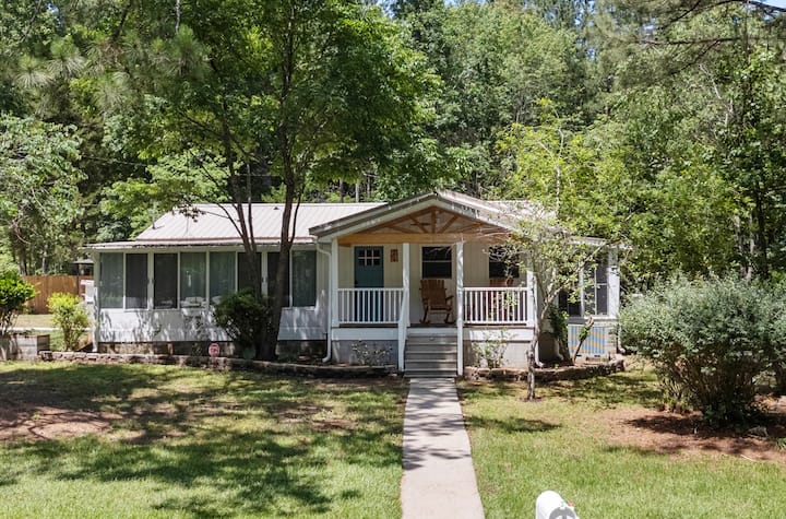Super Cute, Pet Friendly 3br/2ba Lkg Boho Bungalow - Lake Gaston