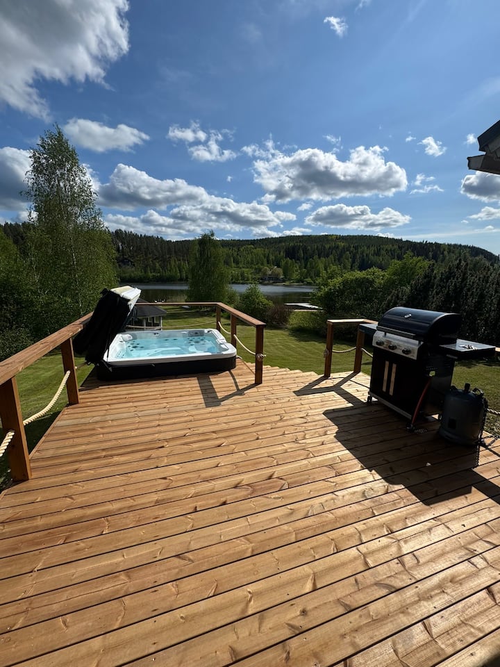 Viihtyisä Mökki Himoksella Omalla Porealtaalla - Korpilahti