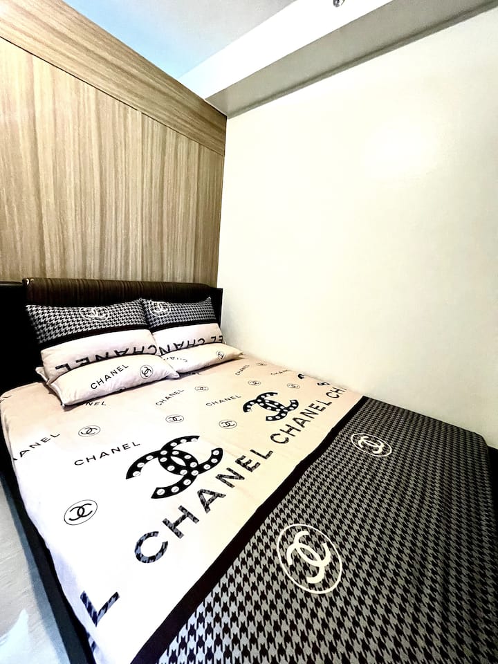 Shore 2 Residence Moa Pasay Naia Free Netflix - Manila