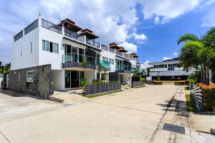 Kamala Modern Luxury Family Villa & Pool - Phuket