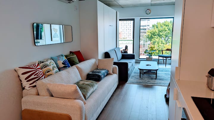 Studio Chic Au Cœur De Montréal, à Côté De Tout - Montréal, QC