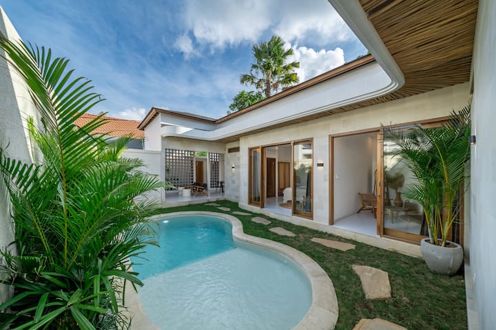 New Private Villa, Seminyak, 2 Bdr, Beach Access - 庫塔