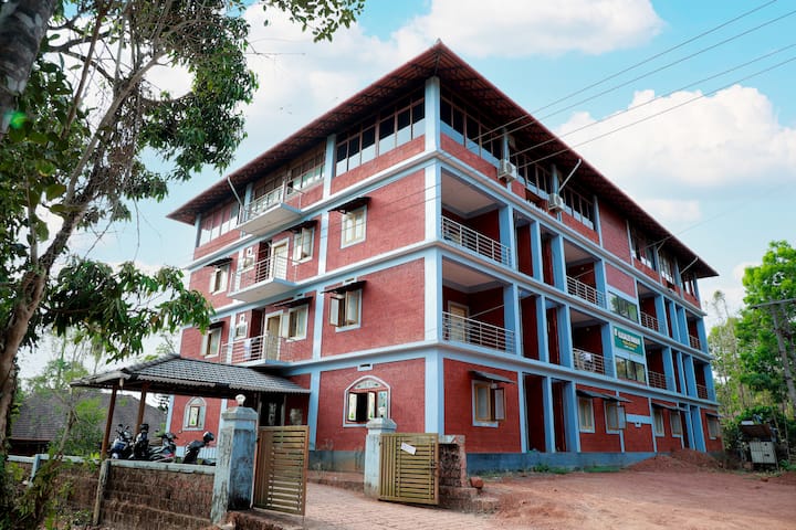 Dormitory Near Cheruvathur - Nileshwar