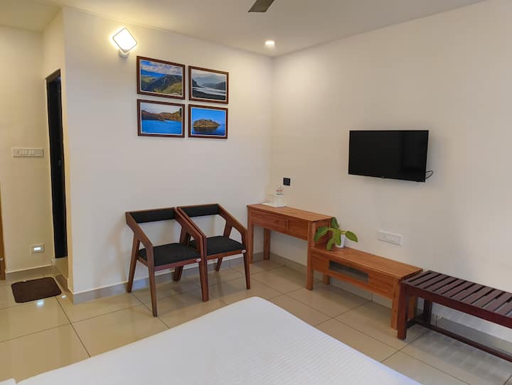 Cozy Studio - Thekkady