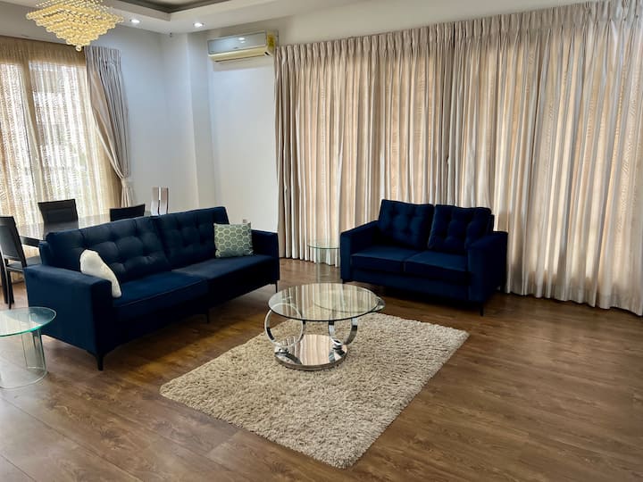 Nice Apartment, Great Location! - Accra