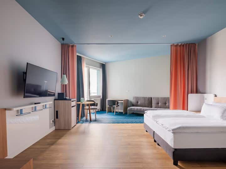 Numa | Spacious Room With Balcony In Berlin - Berlin