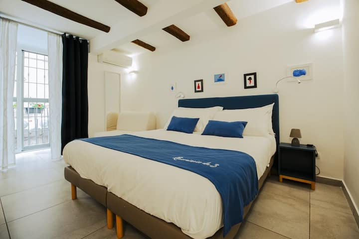 Ricomincio Da 3 Apartment "Sorrento"centro Storico - Naples