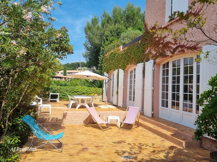 " La Madrague " Super Terrasse à 3min De La Mer - Plage de Saint-Cyr-sur-Mer (La Madrague)