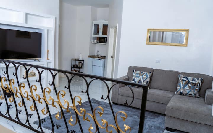 Moodyjoy Vacation Home | 4 Br | Gated | Central - Montego Bay