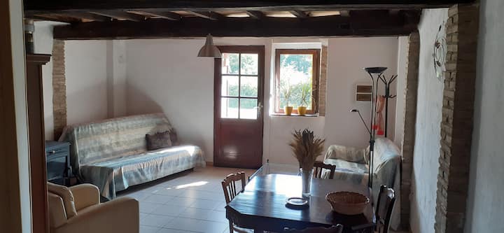 Ferme Rénovée Pour 6 - Logement Touristique Classé - Ain