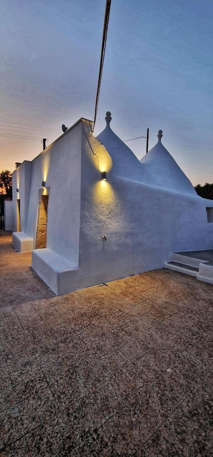 Trullo Teresa: Un'oasi Di Relax - Ceglie Messapica