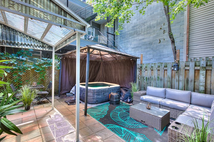 Small Oasis In The Village - Montreal